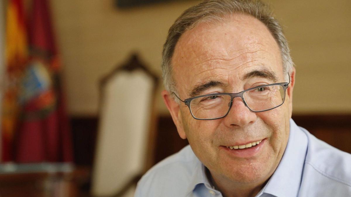 “No tengo duda de que la lista del PSOE estará completamente renovada ...