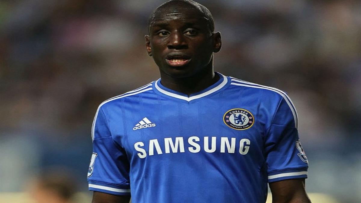 Demba Ba recuerda uno de los episodios más sonrojantes del Liverpool