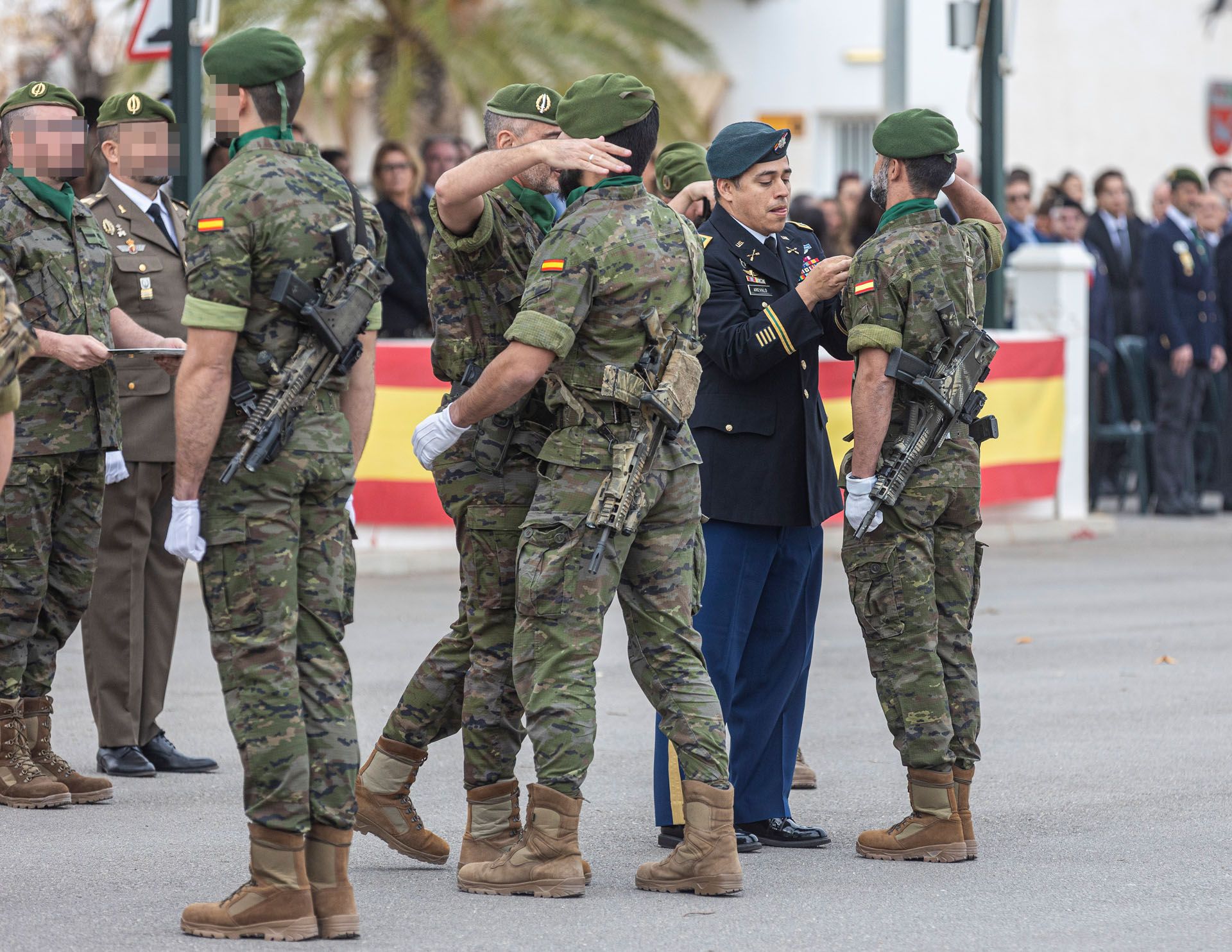 El MOE celebra el LXII Aniversario de la creación de las unidades de ...