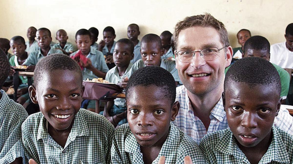 MacFarlane-Barrow: "Es un sinsentido que la gente muera de hambre en el ...