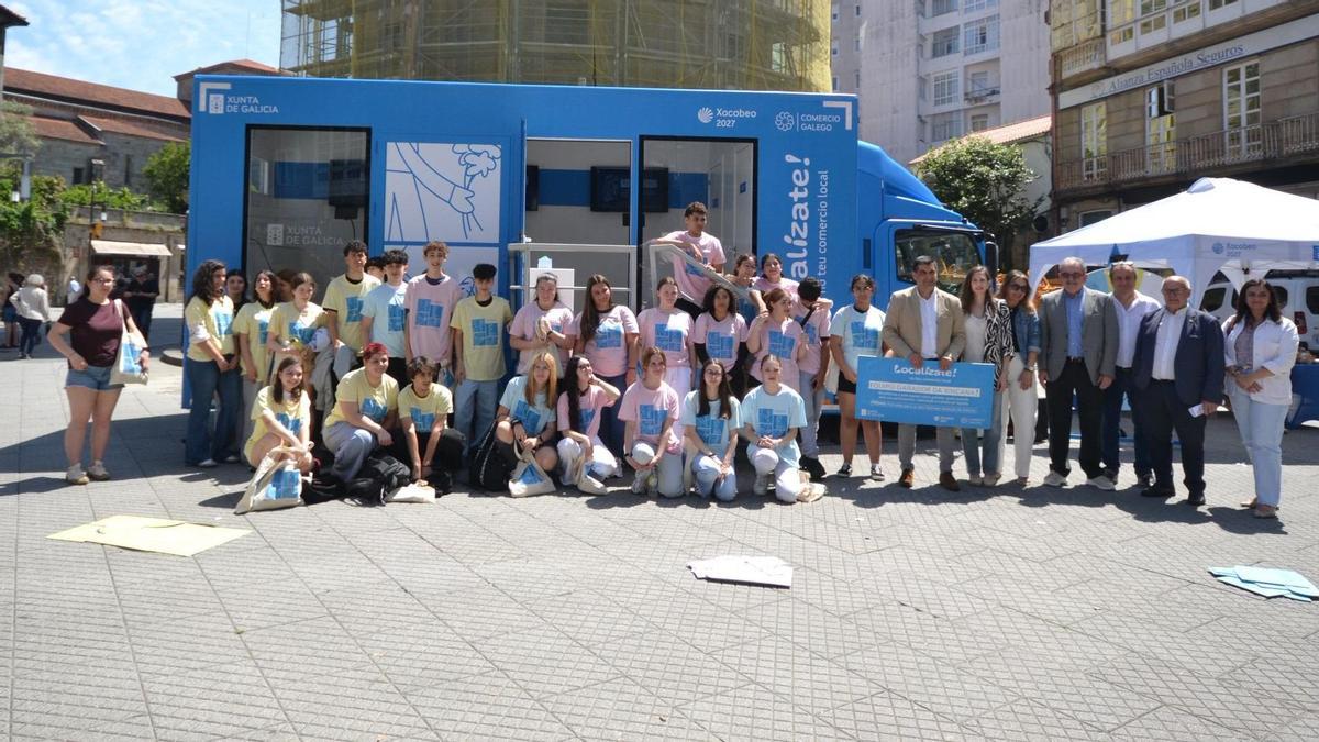 Una yincana urbana acerca el comercio local al alumnado de Pontevedra