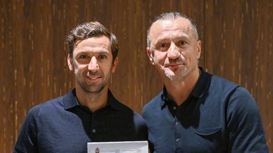 Mario Stanic, de jugar en el Sporting a ser rival del Barcelona en la ...