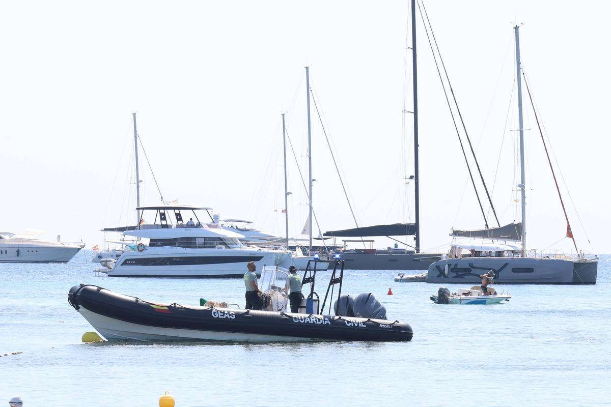PLAYAS DE IBIZA | Talamanca y otras seis playas de Ibiza se quedan de ...