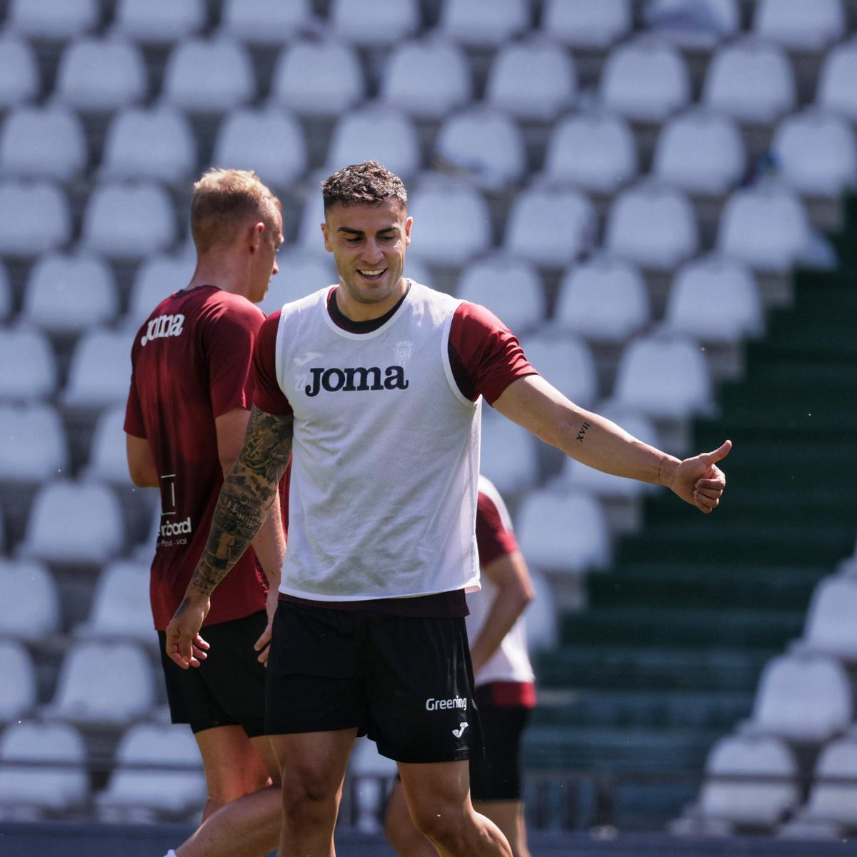 CÓRDOBA CF RENOVACIÓN CARLOS ISAAC | El nuevo Córdoba CF sigue cogiendo ...