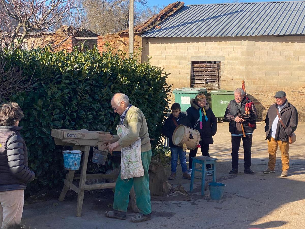 FALLECE EL ÚLTIMO MAESTRO TEJERO ALISTANO: Ceadea despide a uno de sus ...