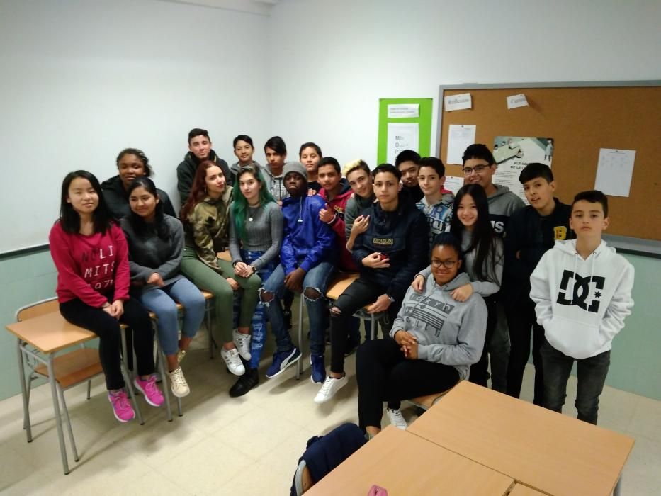 L'alumnat de l'IES Font de Sant Lluís analitza la ciutat a través de vídeos