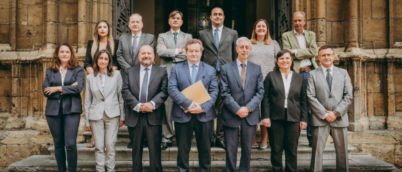 Cima suspenderá las cuotas a los colegiados si gana y sigue "la huelga ...