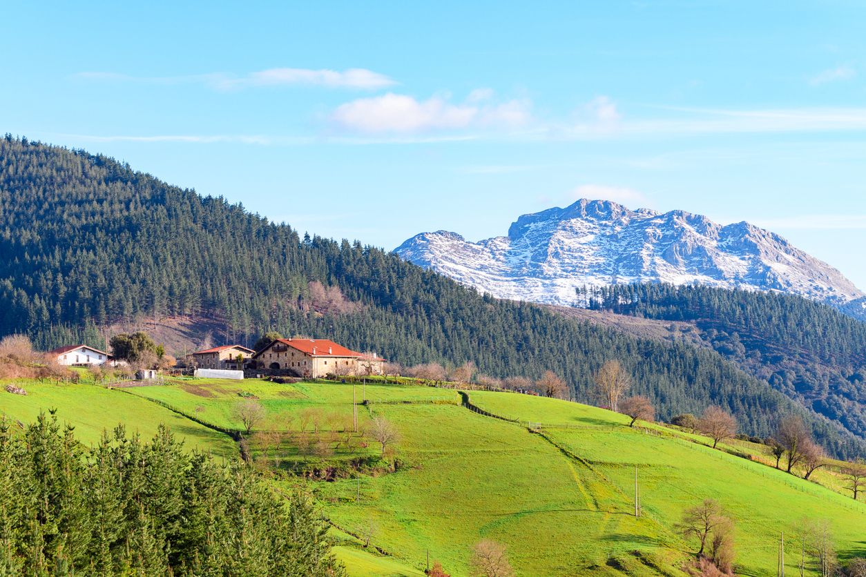 El castillo más bonito del mundo está en España: una enorme fortaleza medieval con más de 300 ...