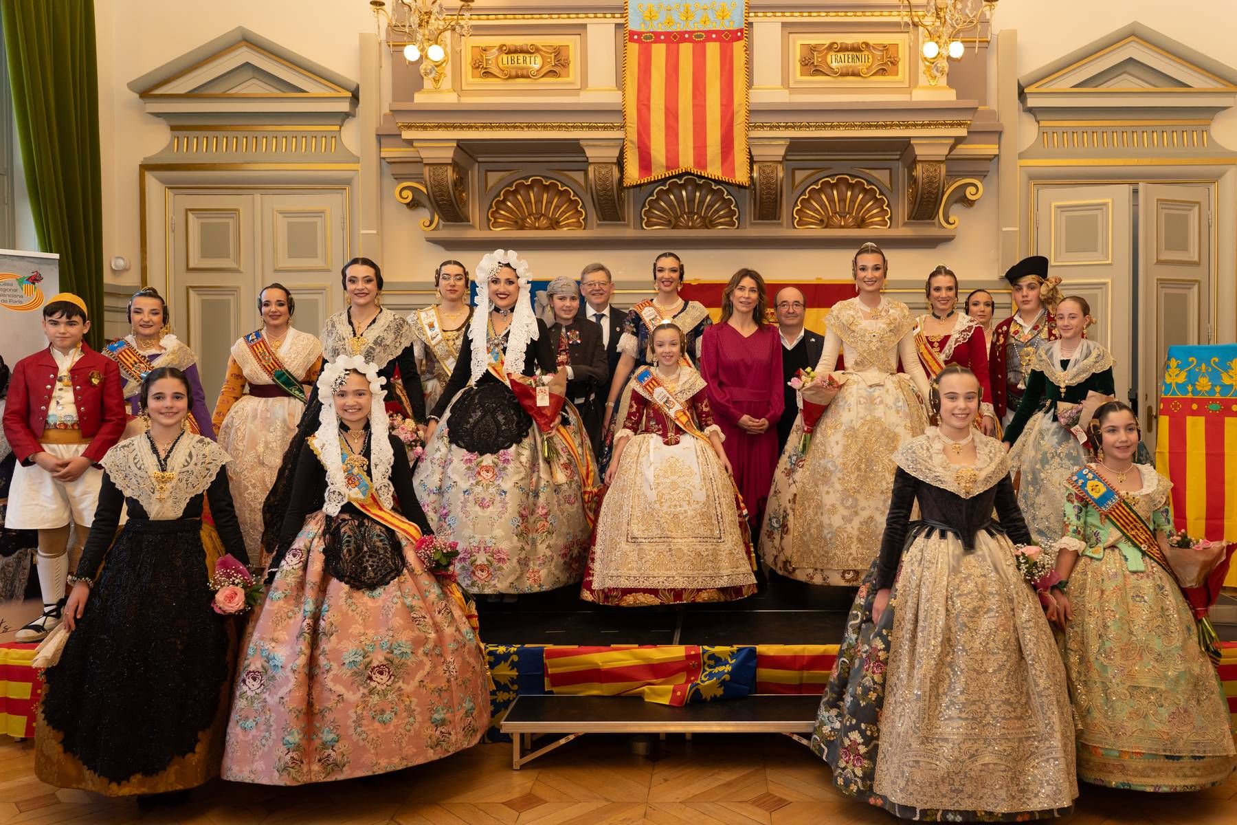 Ensayo general de las Falleras Mayores y Cortes de Honor 2026