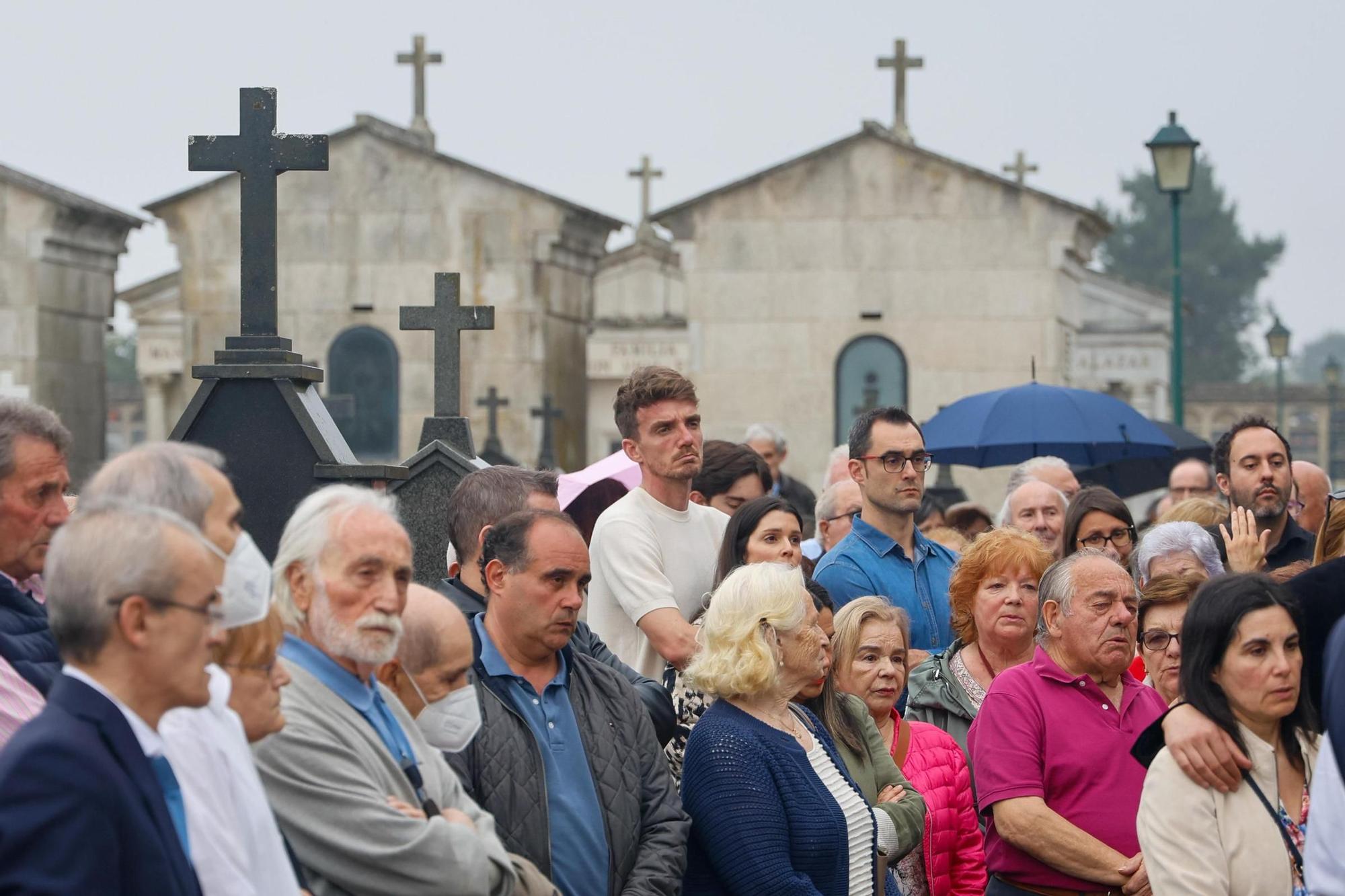 FOTOS ENTIERRO CANEDA | Santiago despide a José María Canenda