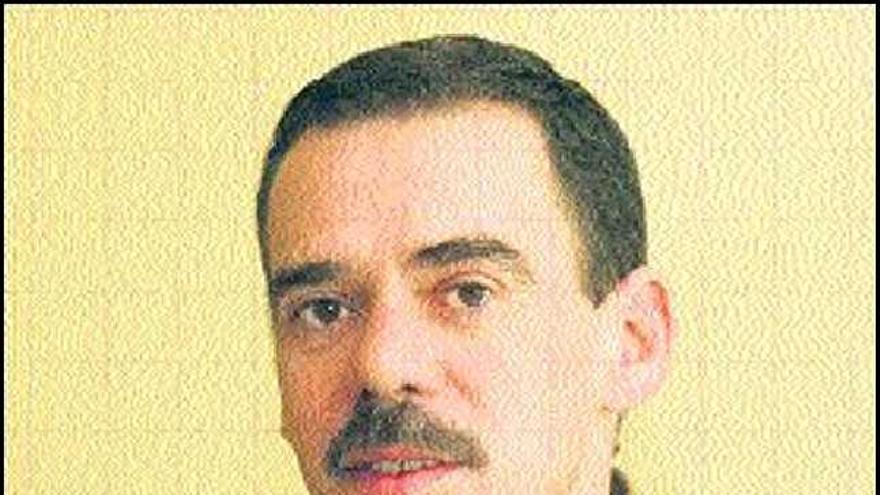 «Es necesario primar a los mejores profesionales sanitarios»