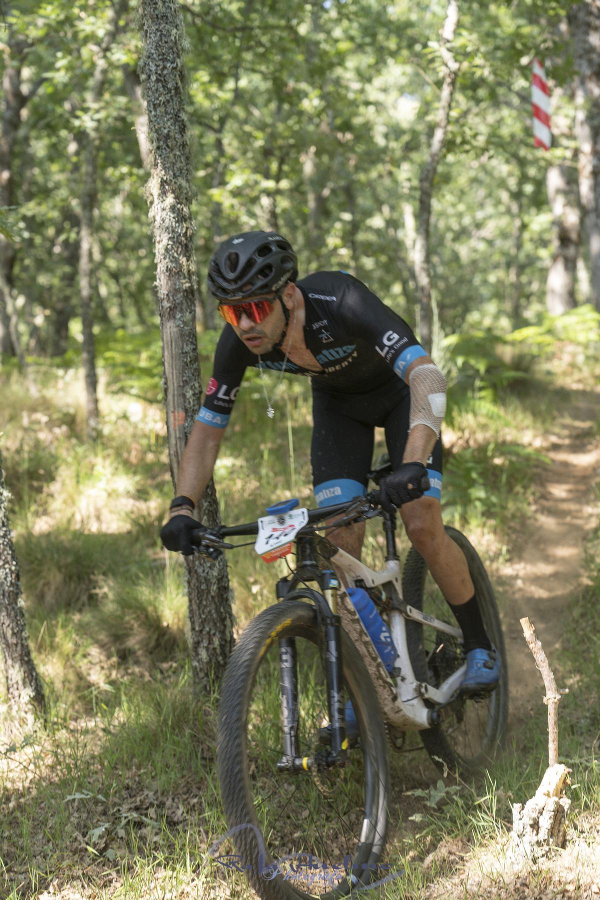 El benaventano Álvaro Lobato, entre los mejores del mundo en Bike Marathon