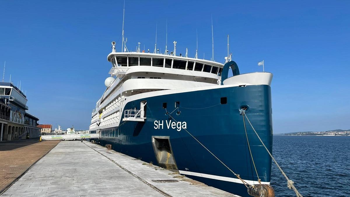 El singular crucero 'SH Vega' debuta en Vigo - Faro de Vigo