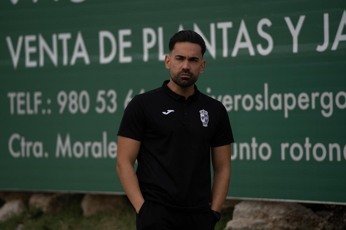 Pablo Gil, técnico del CD Villaralbo: "Ha sido un palo bastante duro ...