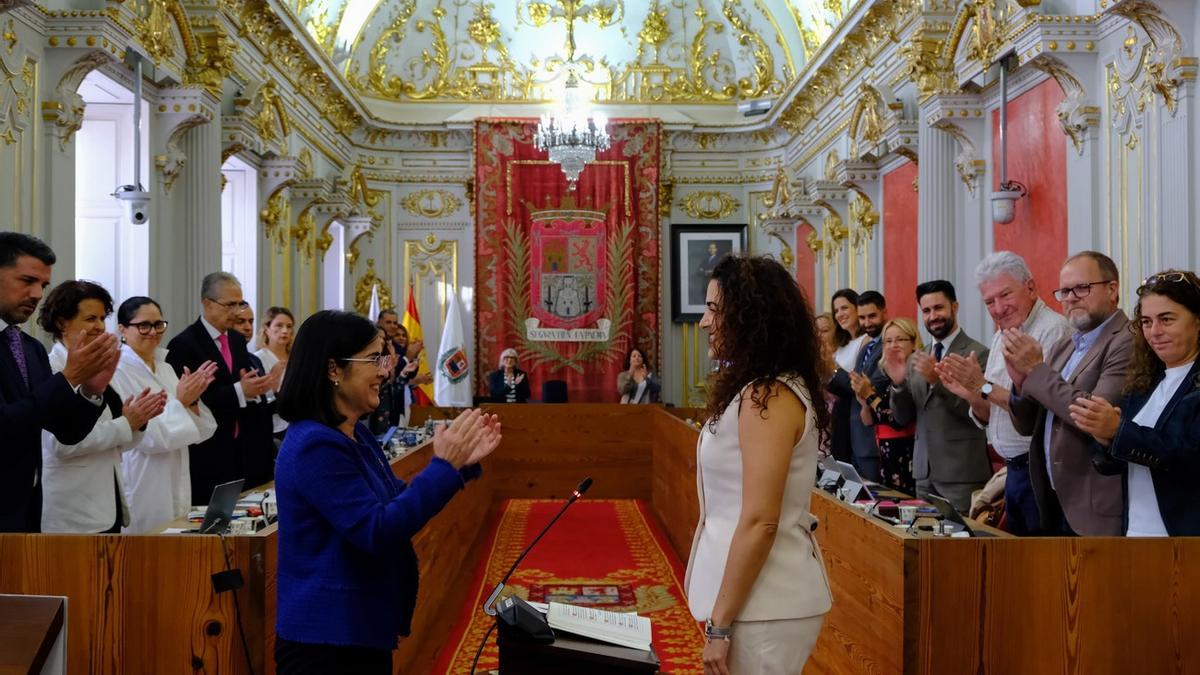 LAS PALMAS DE GRAN CANARIA | Betsaida González toma posesión como concejala del Ayuntamiento de ...