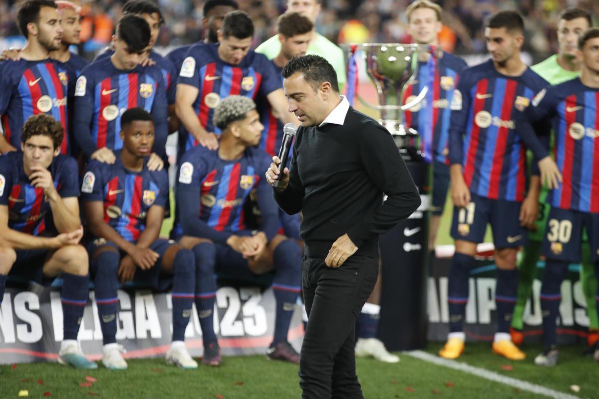 Xavi: “Vosotros, la afición, habéis estado de 'gallina de piel'”