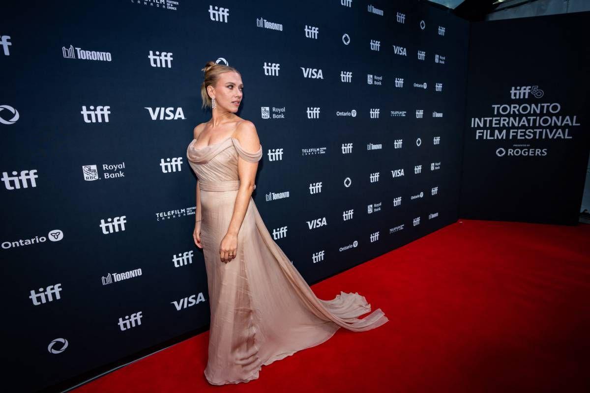 FESTIVAL TORONTO TIFF | Los mejores looks del Festival de Toronto 2025: Scarlett Johansson ...