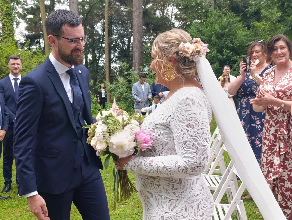 Boda "internacional" en Llanera: las imágenes del enlace de Gabi y ...