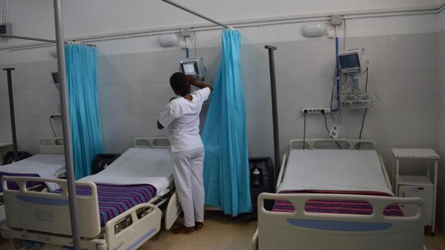 La UMH forma en Ruanda a personal sanitario de urgencias y cuidados ...