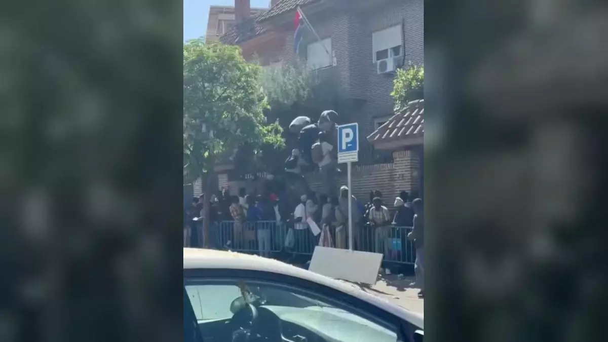 Paella solidaria en la Escuela de Hostelería de Castellón a beneficio ...