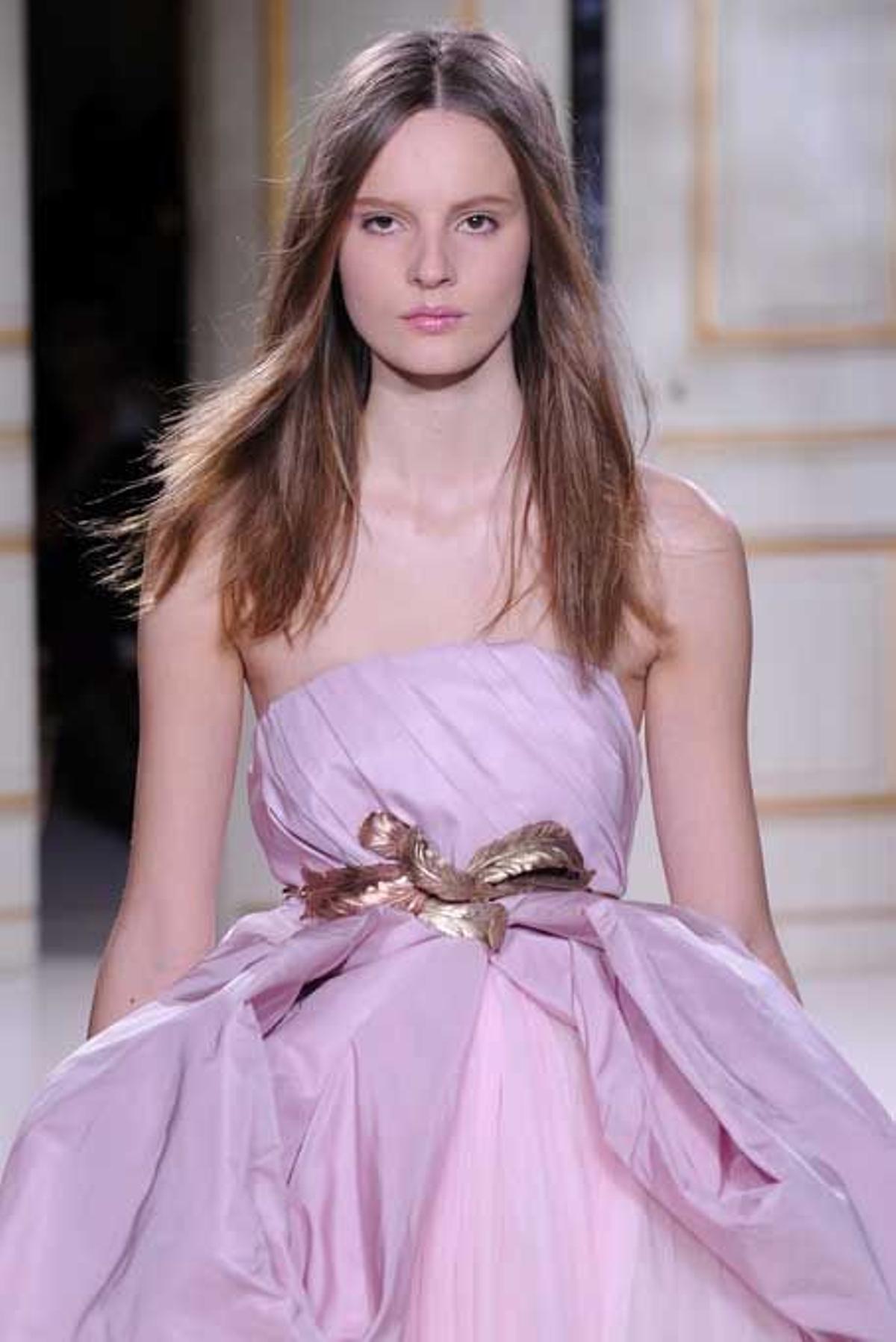 Giambattista Valli, un desfile de cuento - Woman