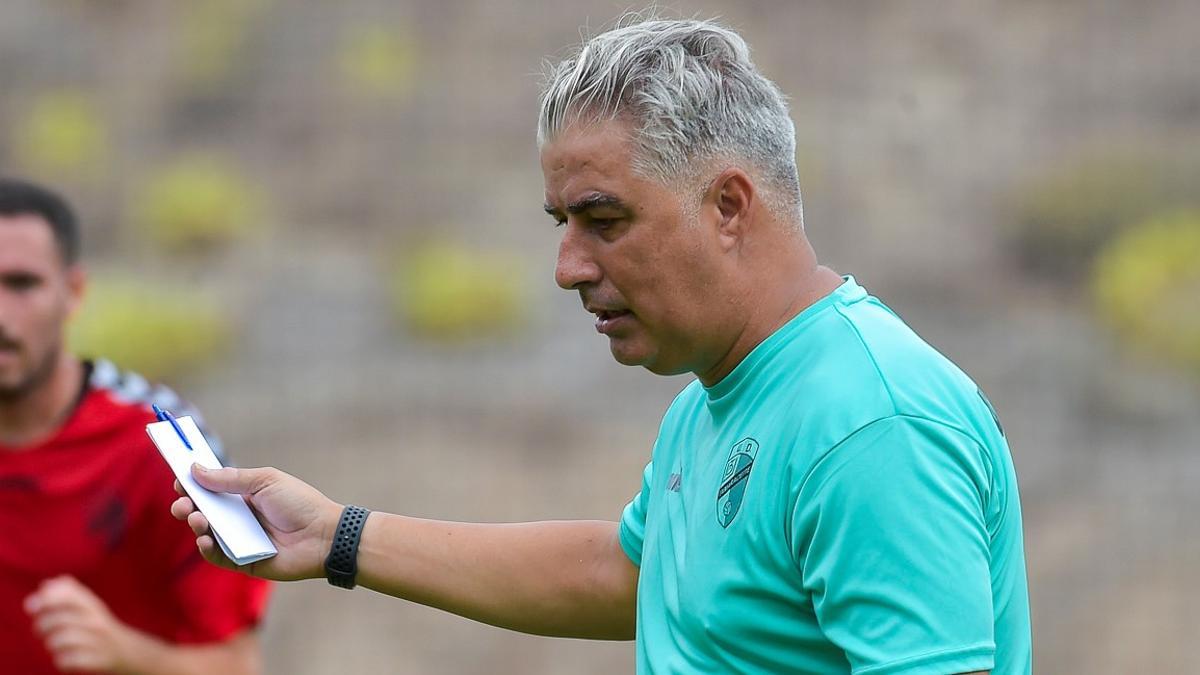 Fin de ciclo de Víctor Afonso en la UD Tamaraceite