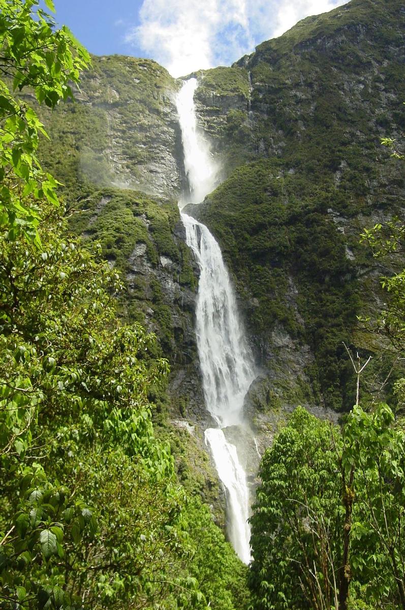 Milford Track, el sendero más bello del mundo - Viajar