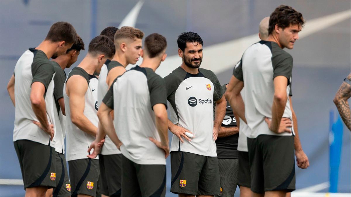 Barca squad to face Villarreal on Sunday named