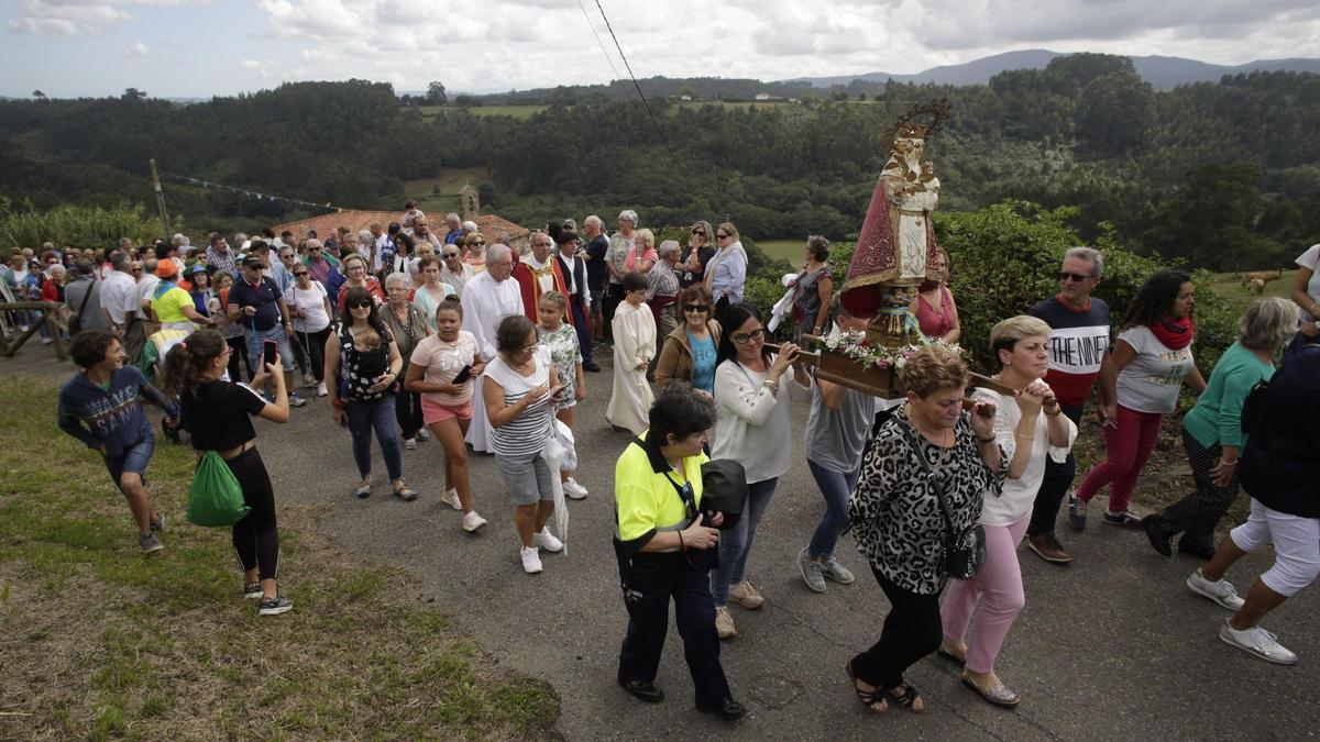 San Adriano, preparado para las fiestas: «Esperamos que se acerque ...