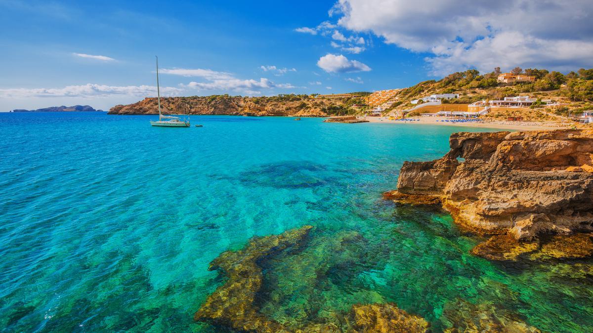 Las 8 playas más espectaculares de Ibiza: para perderse una y mil veces ...