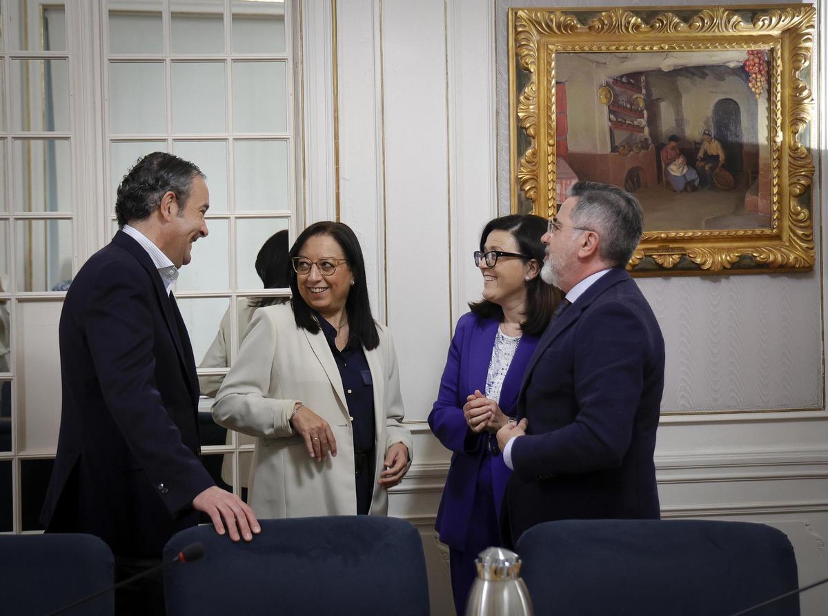 El PP gana tiempo en las Corts ante su indefinición sobre la "prioridad ...