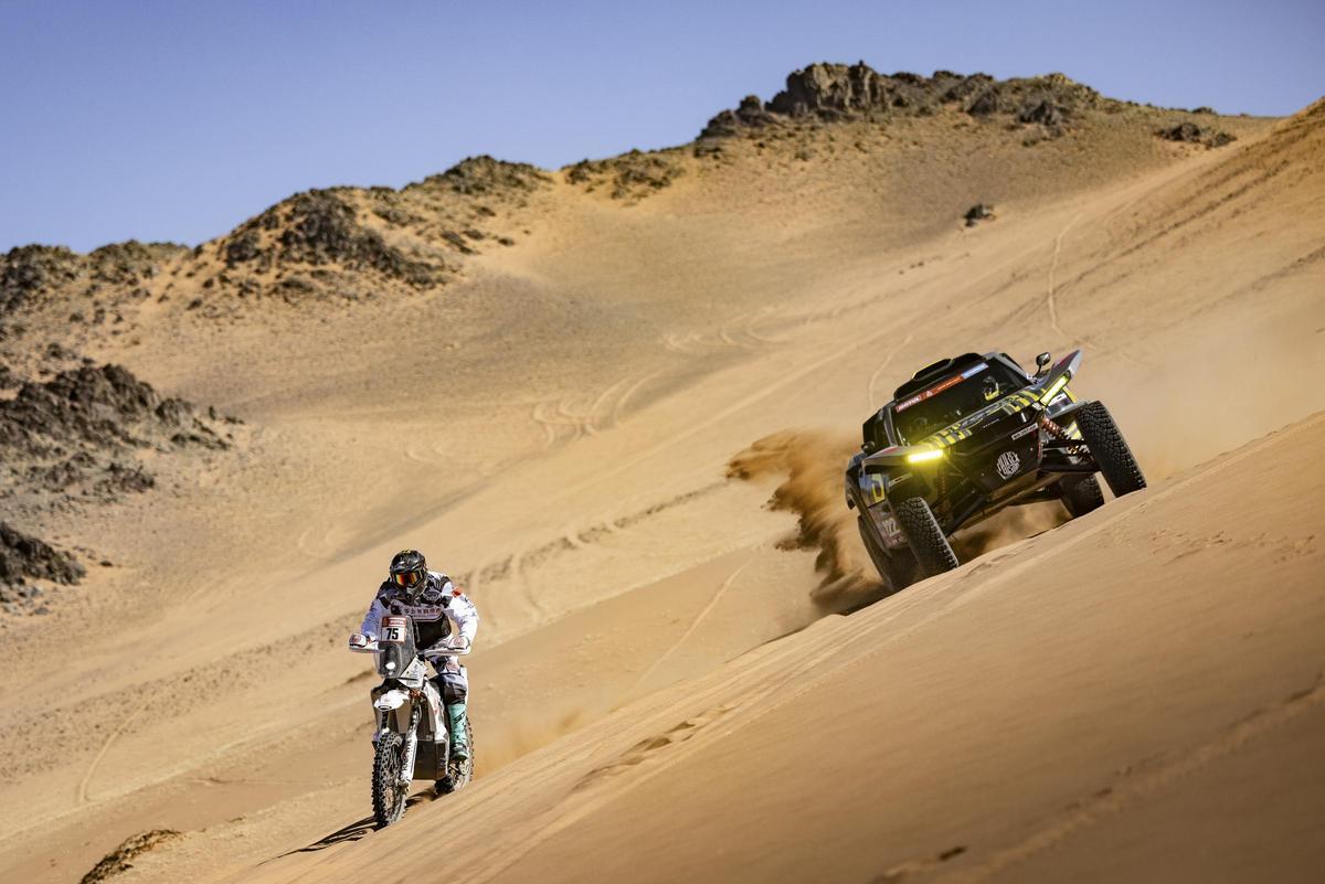 Etapa preliminar del rally Dakar en Arabia Saudí