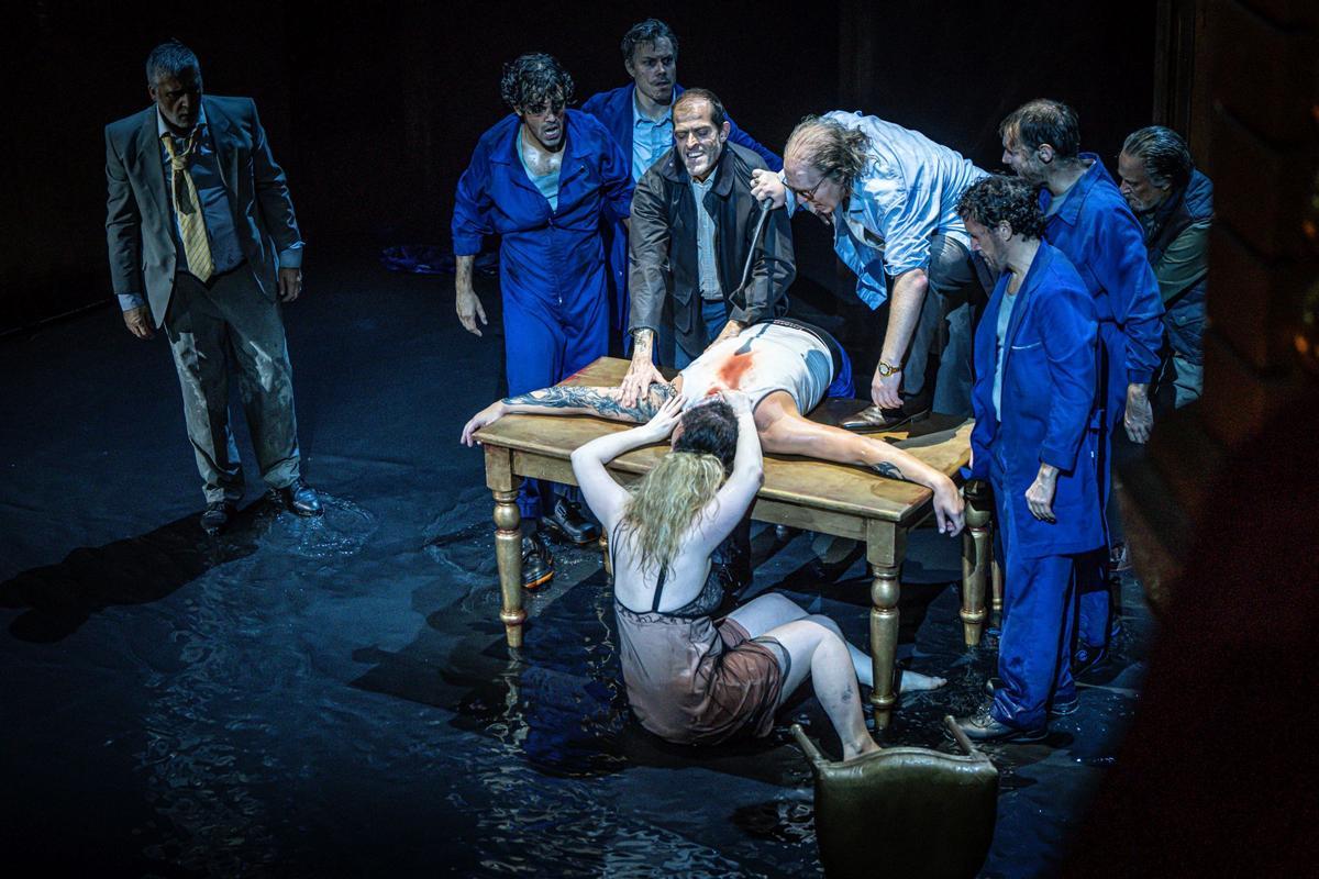 Asesinatos, sexo y una enorme piscina: 'Lady Macbeth de Mtsensk' abre ...