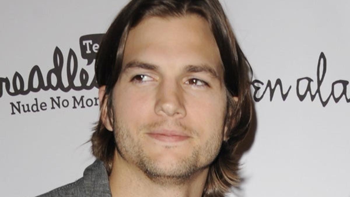 Ashton Kutcher en 'Dos hombres y medio' - Cuore