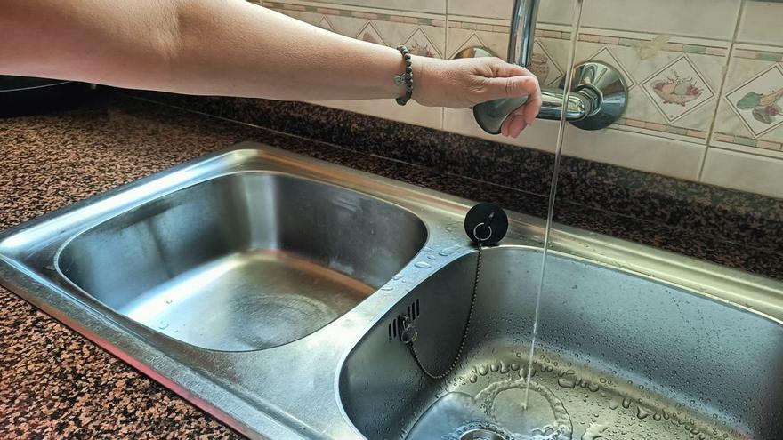 Sherlyn chopra sex videos porn she was about 8 mins late to