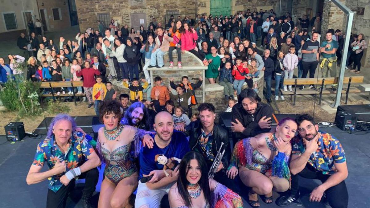 Las mujeres toman el mando en las fiestas de Valer