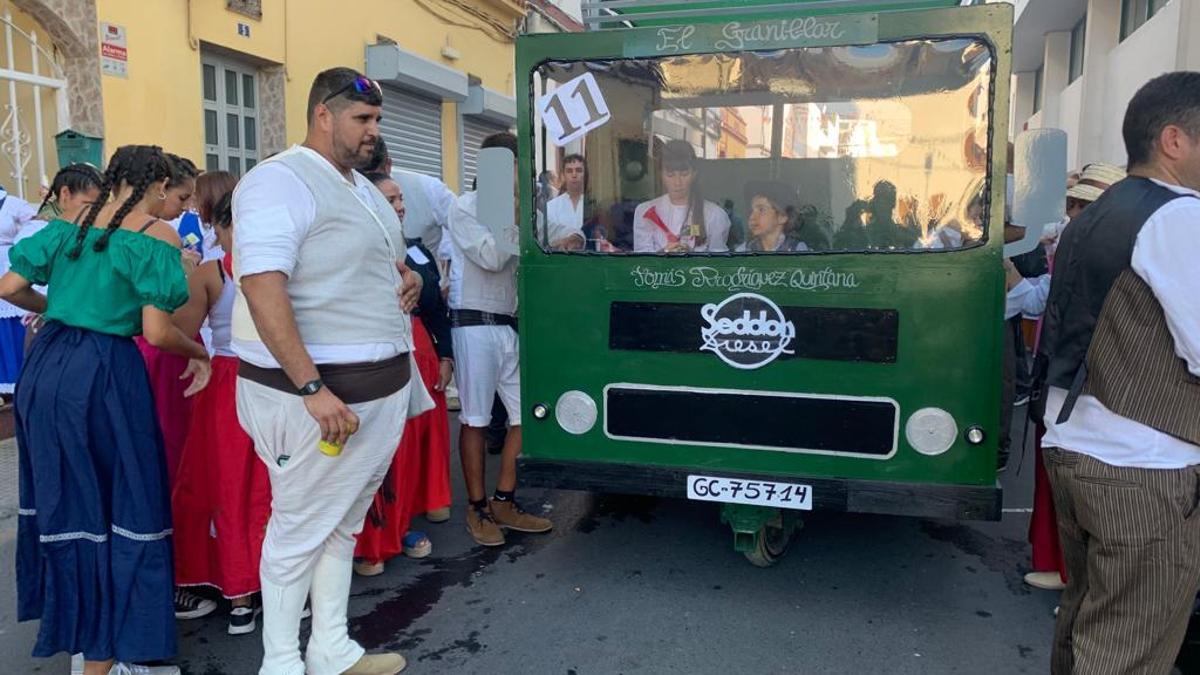 FOTOS: Eucaristía y la procesión en honor a San Nicolás de Tolentino