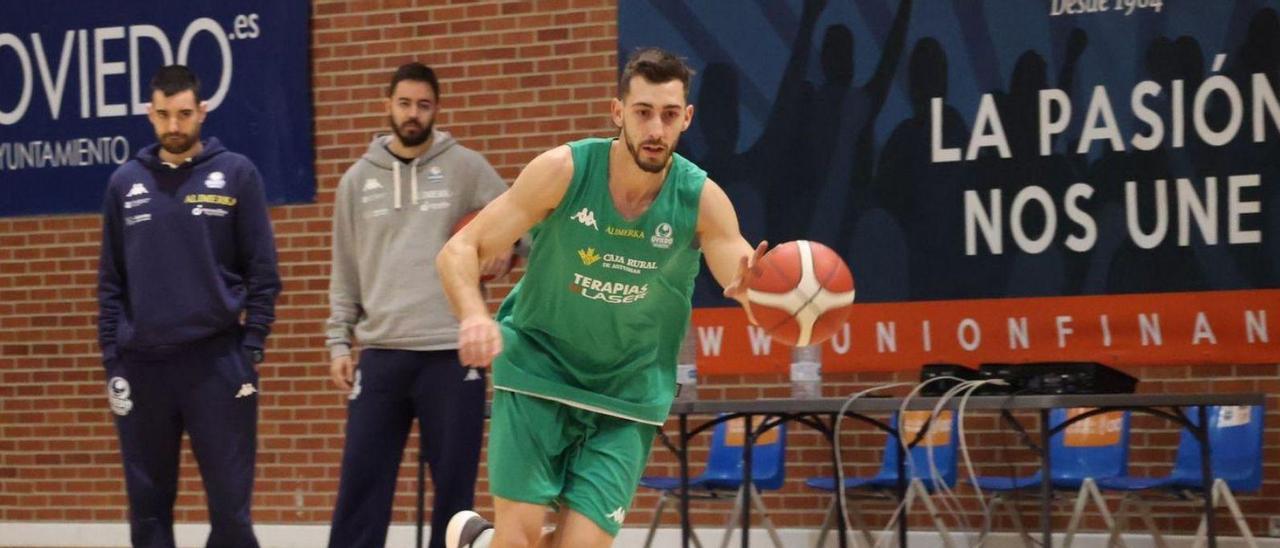 Adrián Chapela, nuevo jugador del Alimerka Oviedo Baloncesto ya se ...