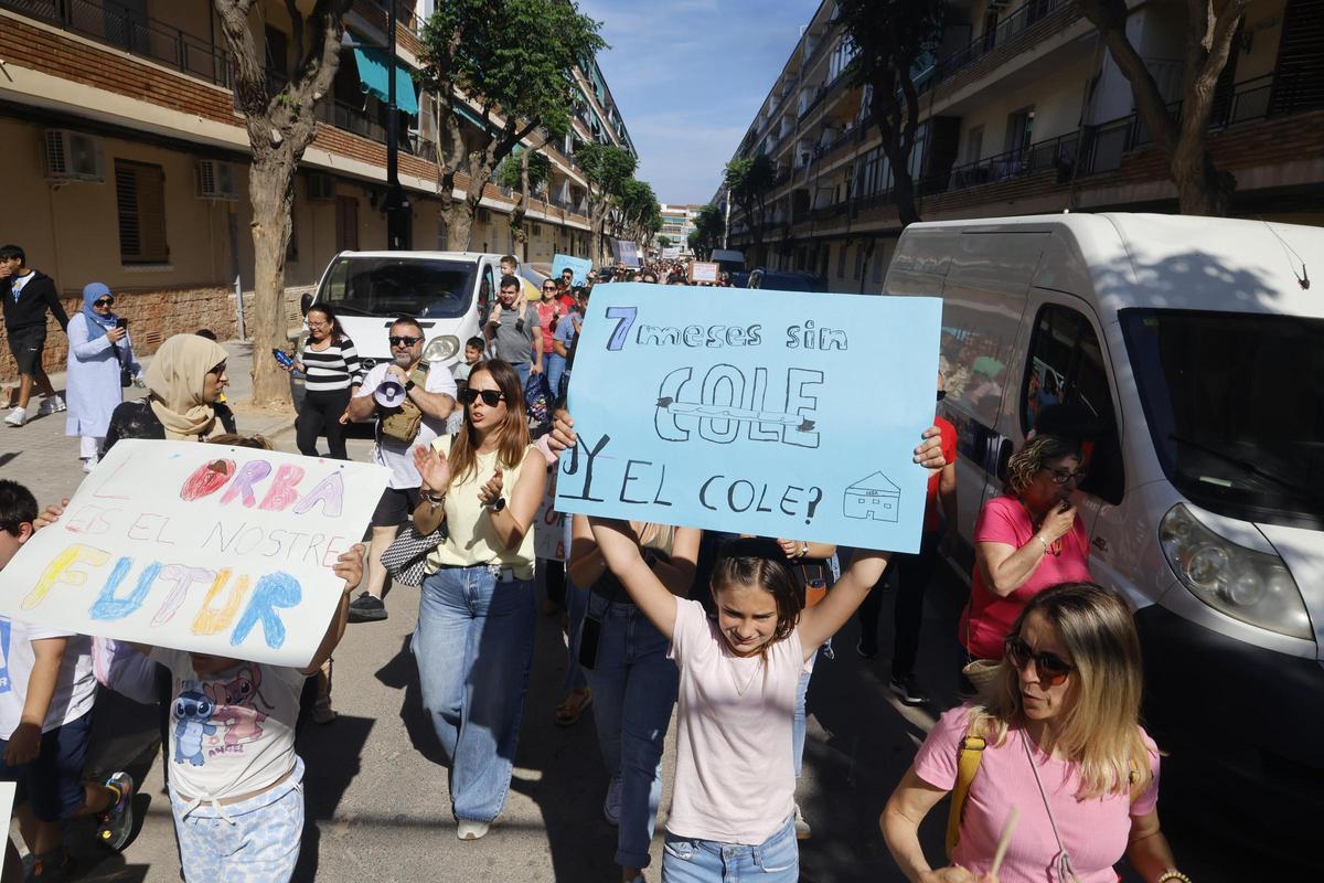 DANA ALFAFAR CEIP ORBA | El barrio orba de Alfafar se alza por la ...