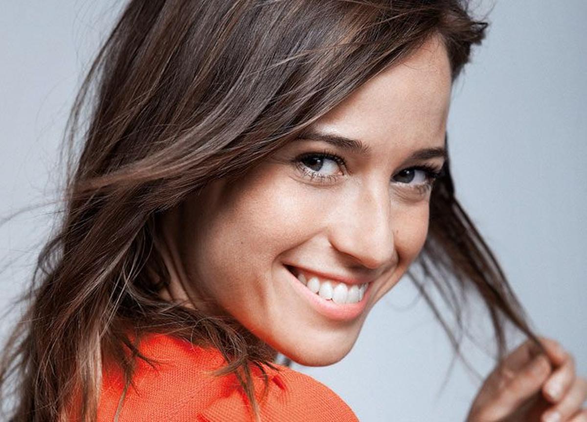 Marta Tura: con 3 maquillajes - Woman