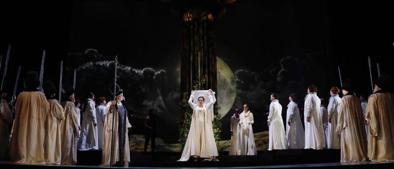 La ópera "Norma", contada por sus protagonistas: "No es un 'Asterix ni ...