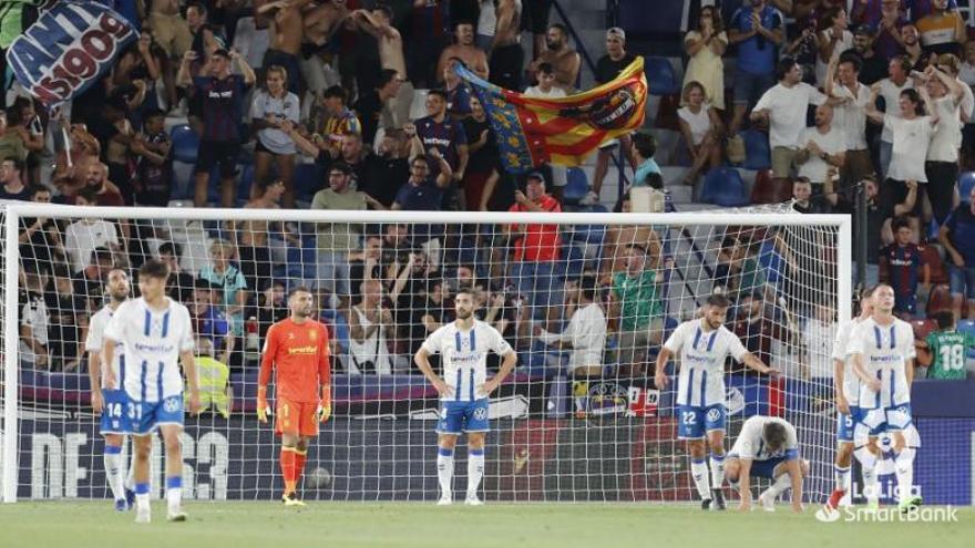 Levante - CD Tenerife: reacción insuficiente (2-0)