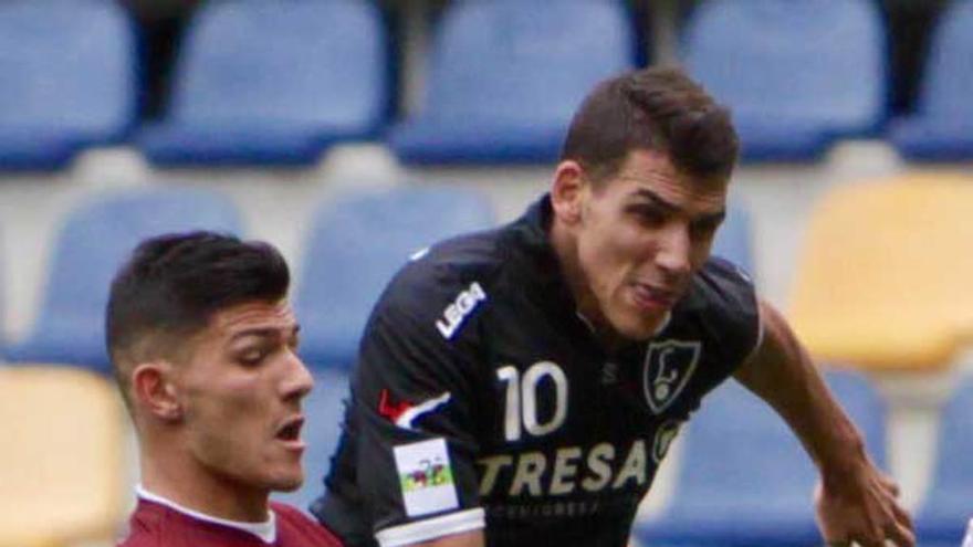 Grande y Álex Blanco, bajas en el Lealtad ante el Palencia
