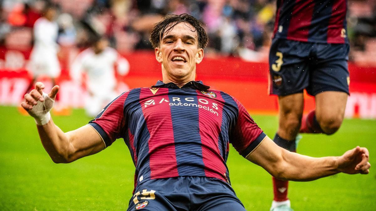 347 razones para creer en Carlos Espí