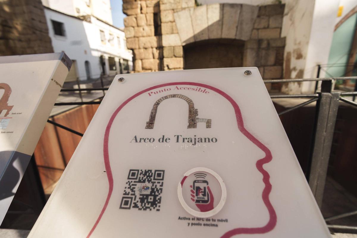 Fotogalería | El Arco de Trajano de Mérida - El Periódico Extremadura