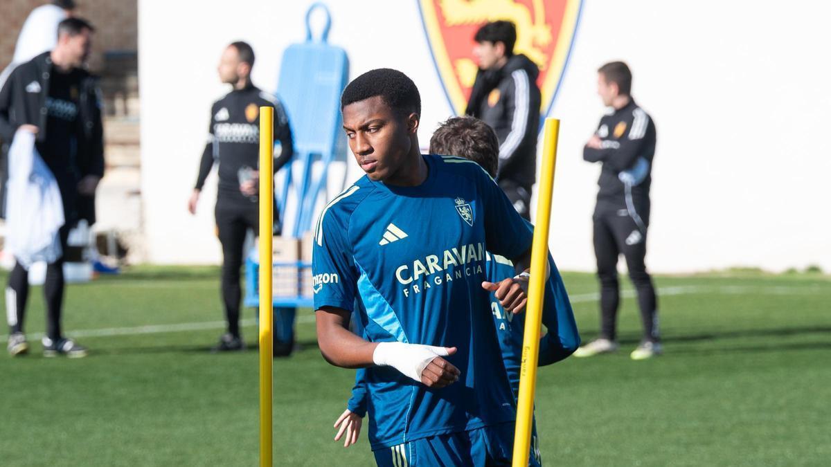 El Zaragoza quiere atar ya a Lucas Terrer y solventar la situación de ...
