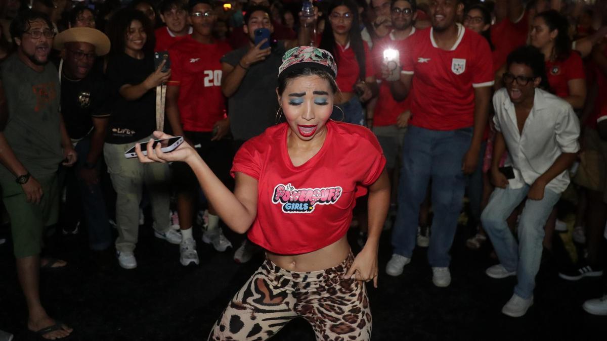 El fiestón de Cedeño con la Panamá mundialista: cumbia, ron, camión ...