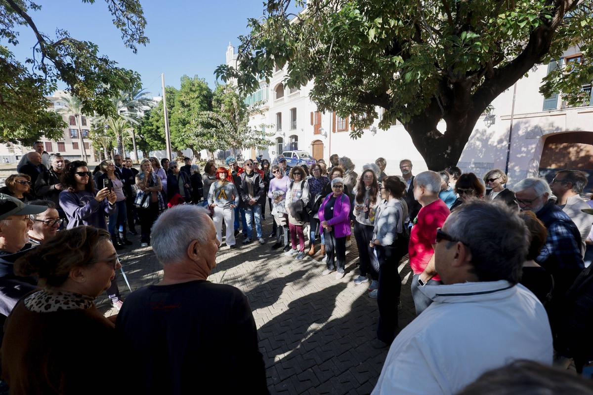 Así ha sido la protesta vecinal contra la tala de los bellasombra ...