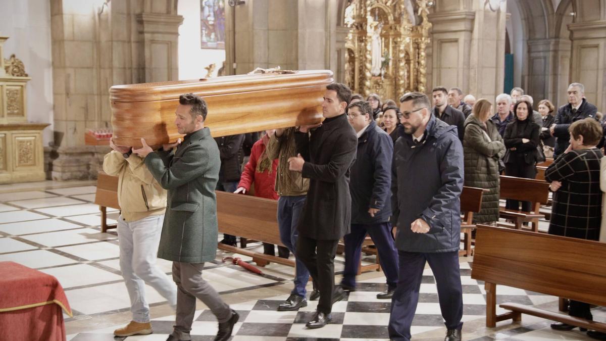 ADIÓS A ABEL | Último y emocionado adiós a Abel, el delantero del ...