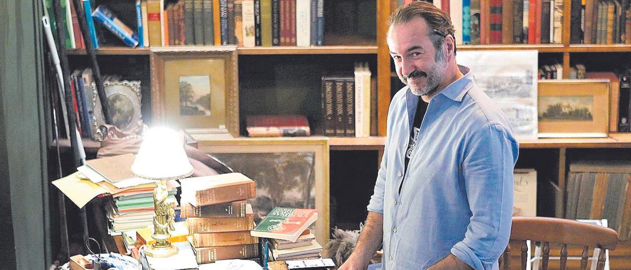 Christopher Neira y Cecilia Sánchez han salvado del cierre la librería ...